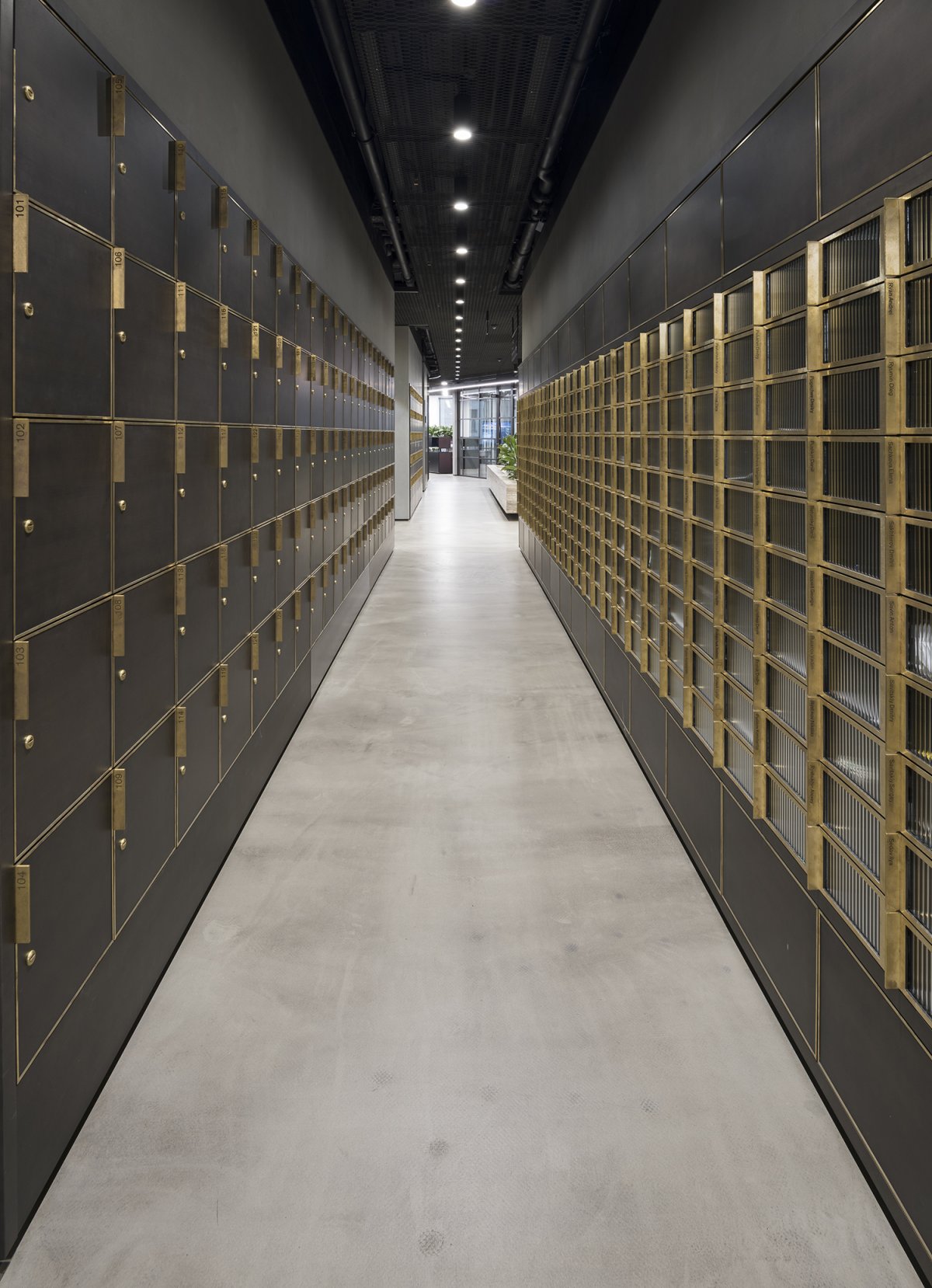 YinjiSpace - ARCH(E)TYPE x Office McKinsey & Company